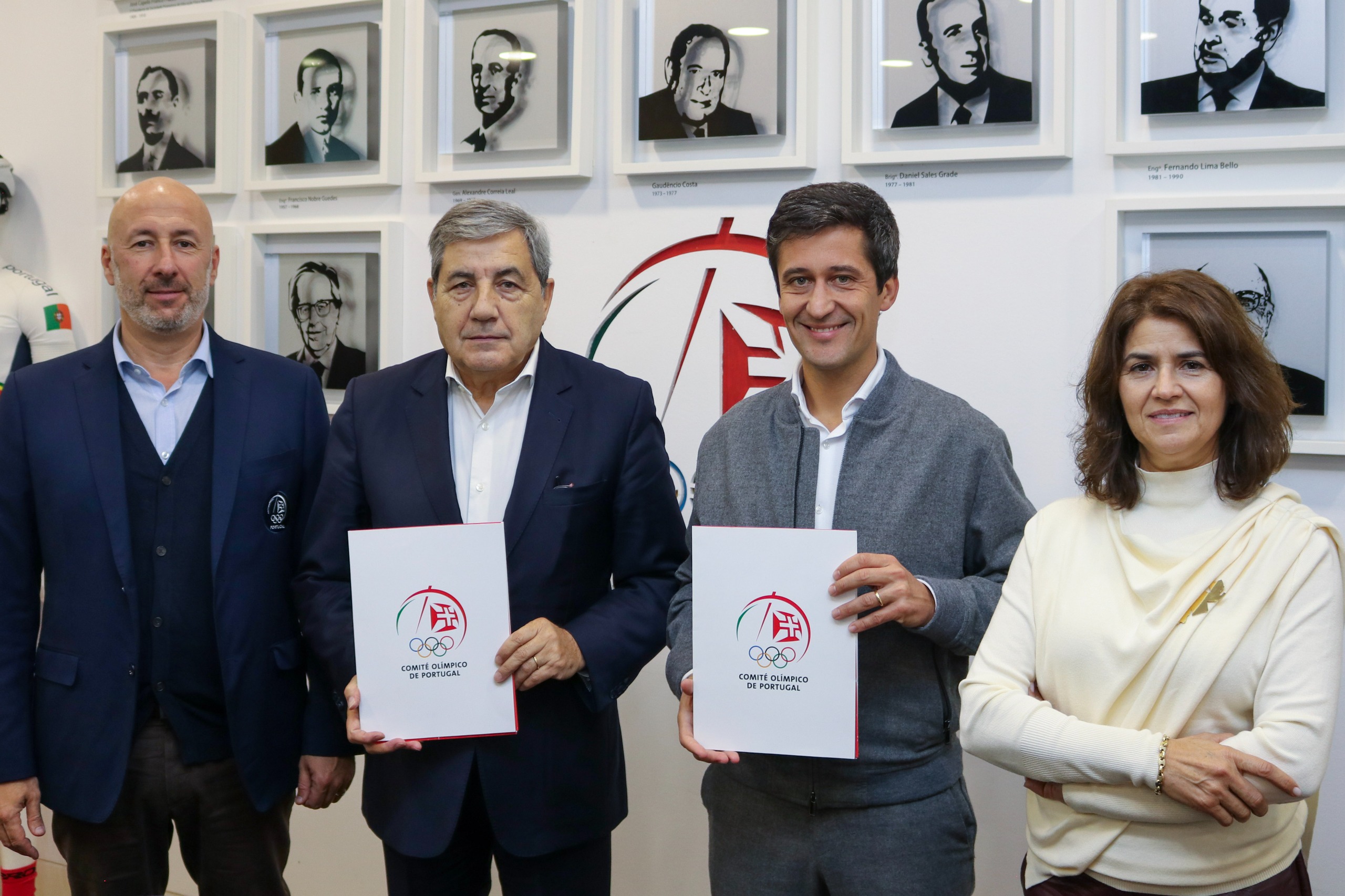 Município de Vila Nova de Foz Côa e Comité Olímpico de Portugal assinam ...